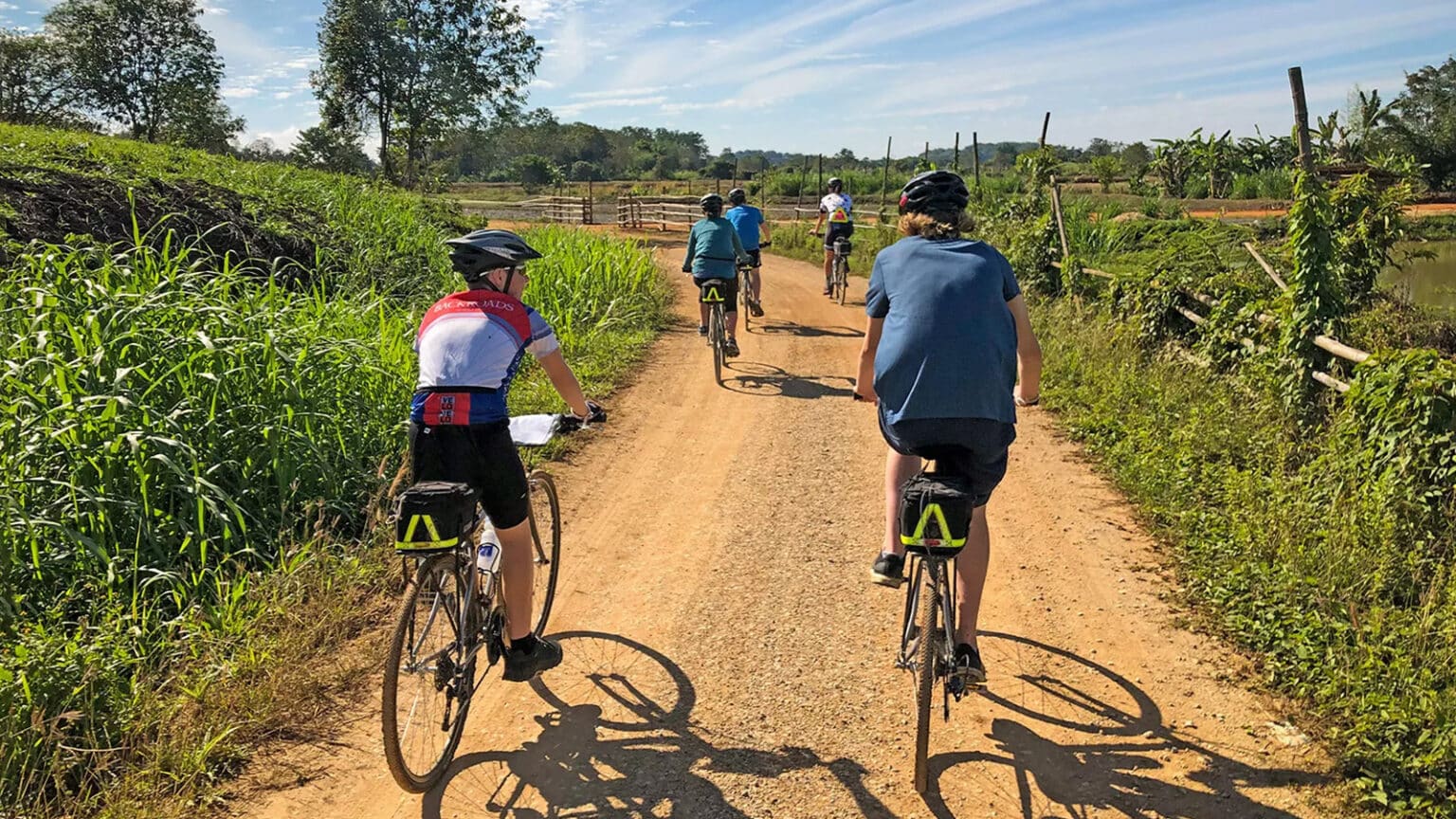 10 tour companies that are family tour specialists (2025) - Tour Scoop